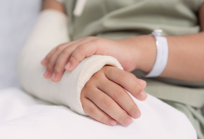 Tips For Living With A Broken Arm – Springrose