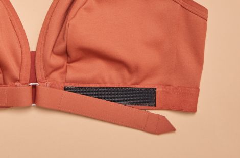 One Handed Bra | Springrose